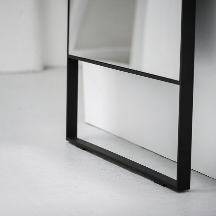 Bell Mirror – EDITO